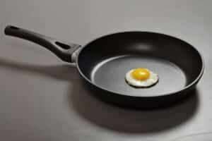 Discover The Secret: 5 Simple Steps To Identify Non Stick Pans Effectively